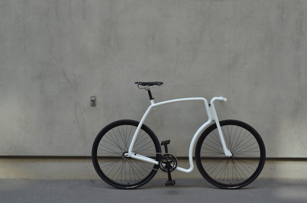 Viks, Cafe Racer Inspired Commuter Bike