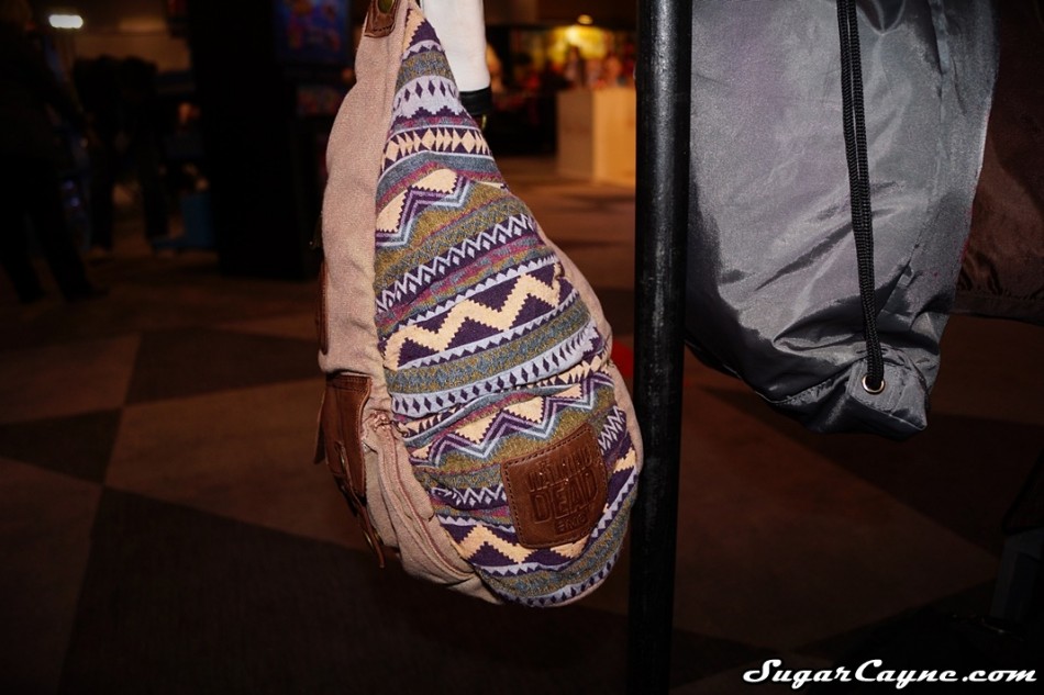 A Crowded Coop - The Walking Dead - Bag Collection