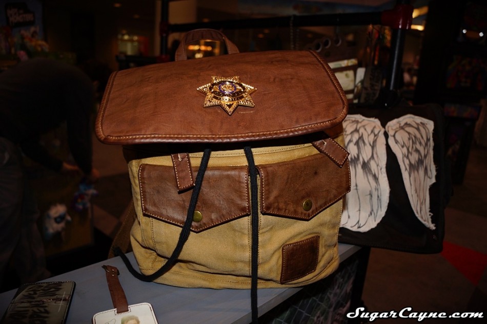 A Crowded Coop - The Walking Dead - Bag Collection