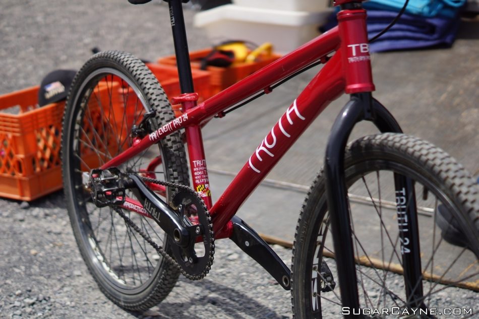 Truth BMX Products Main Event Pro Xl 24" Cruiser Bike Check