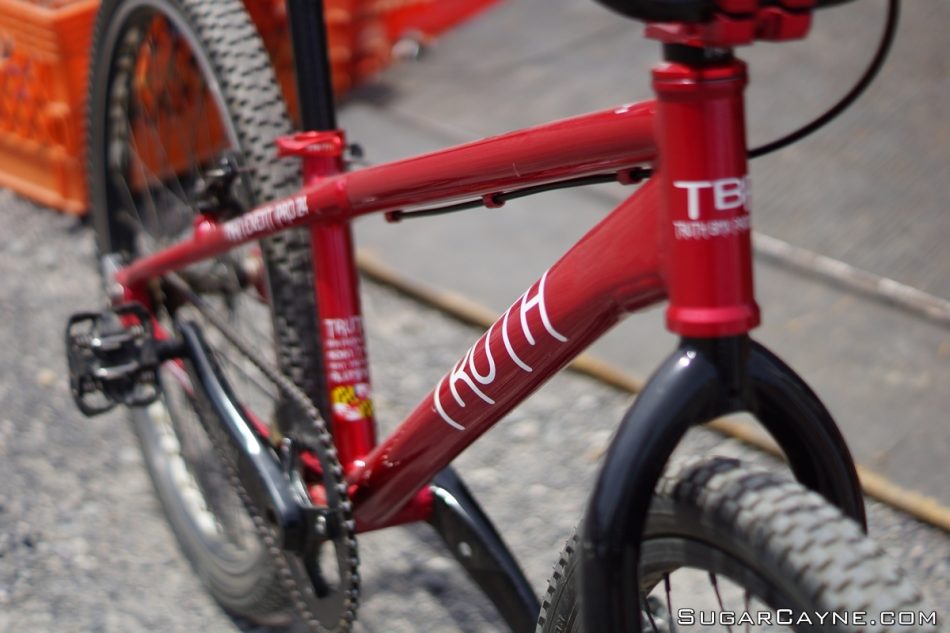 Truth BMX Products Main Event Pro Xl 24" Cruiser Bike Check