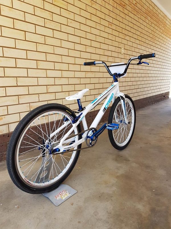 BIKE OF THE DAY: Crisp Brothers CBR-01 Cruiser White/Blue/Black Colorway