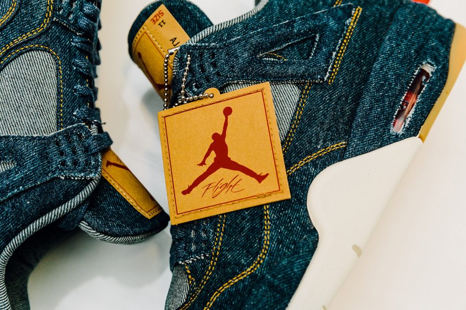 Jordan Brand x Levi's® Denim Air Jordan 4 & Trucker Jacket
