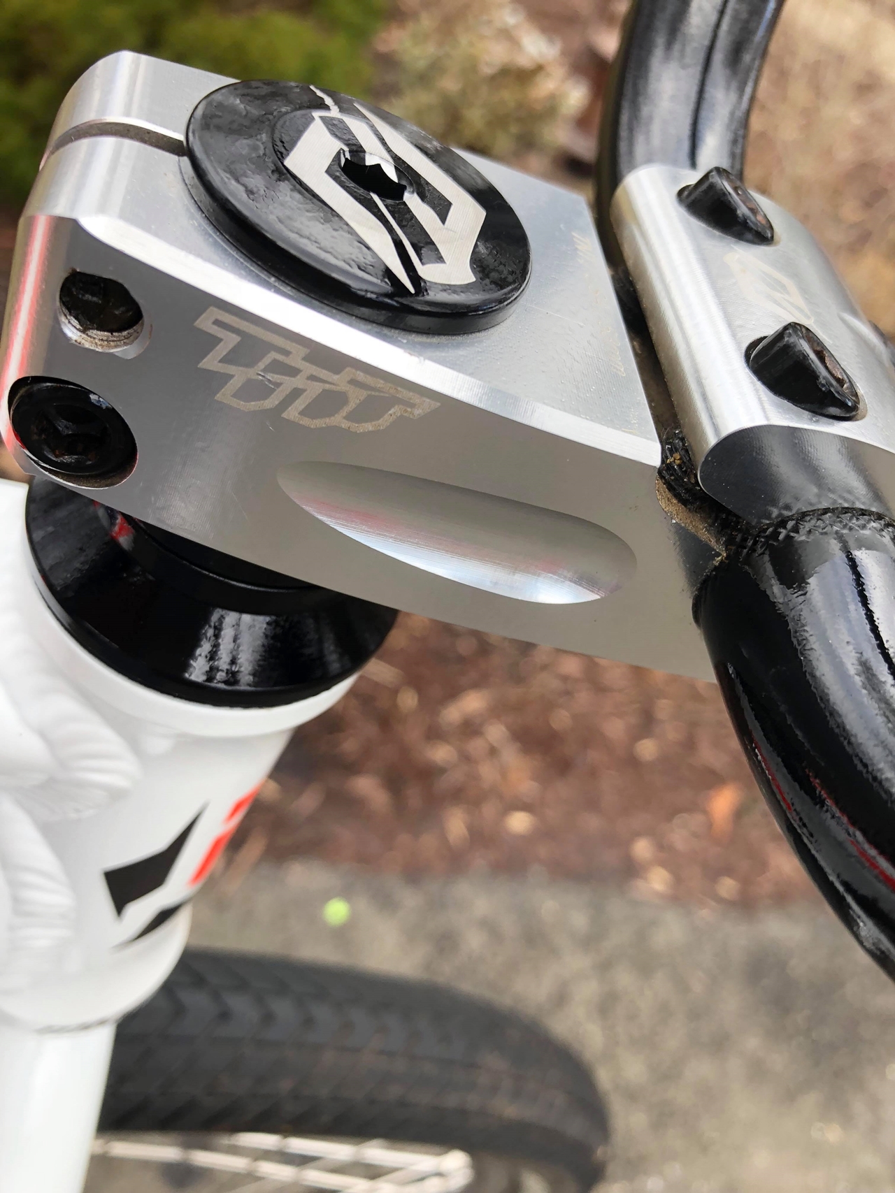 Bike Of The Day: Team Heckler's Mongoose Title Elite