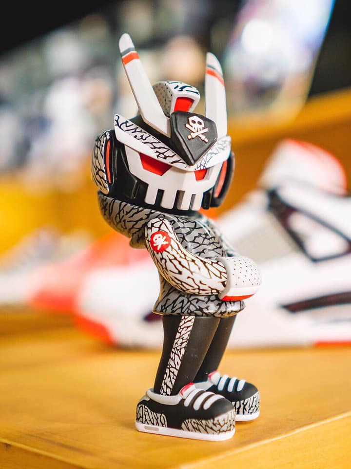 Quiccs AIR63 Figure, Tampa Bay Comic Con Debut