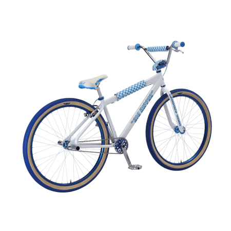 Arctic White SE Big Ripper Sells Out In A Matter Of Minuets