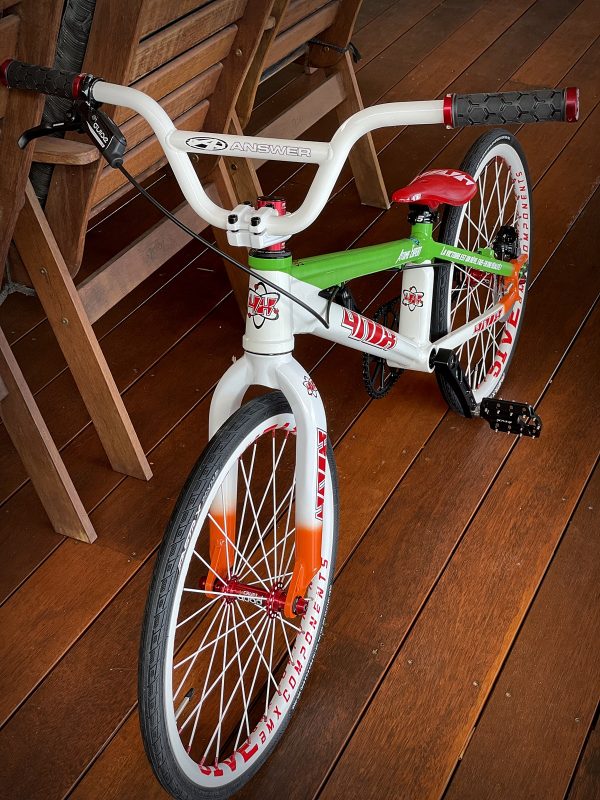 Bike Of The Day: Kevin's 4nix Atome Expert- Frog - Build