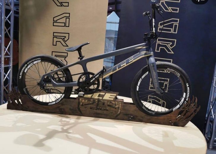 ICE BMX - RAPTOR - Racing Frame LOOKS Next LEVEL!!