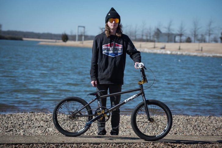 Parker's 2022 Standard 125R ProXL - Bike Of The Day