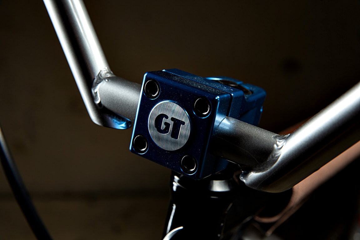 GT Pro Performer 29: The Mandalorian™ Edition