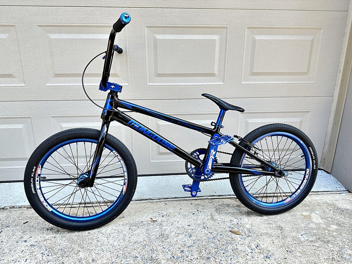 Custom Black/Blue Mongoose Title Elite Pro XL, Bike Of The Day