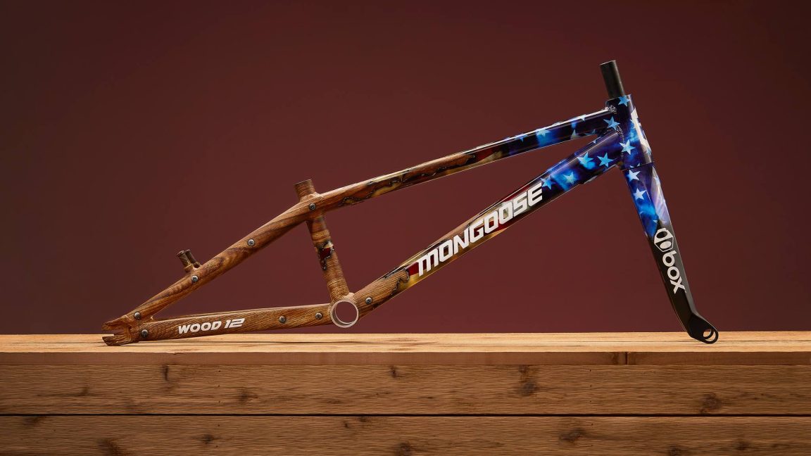 Chrome Monza 26" BMX Cruiser, A Blend Of Retro And Modern