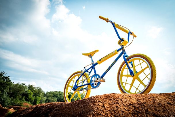 Slash Adds A Mongoose Supergoose To His BMX Collection